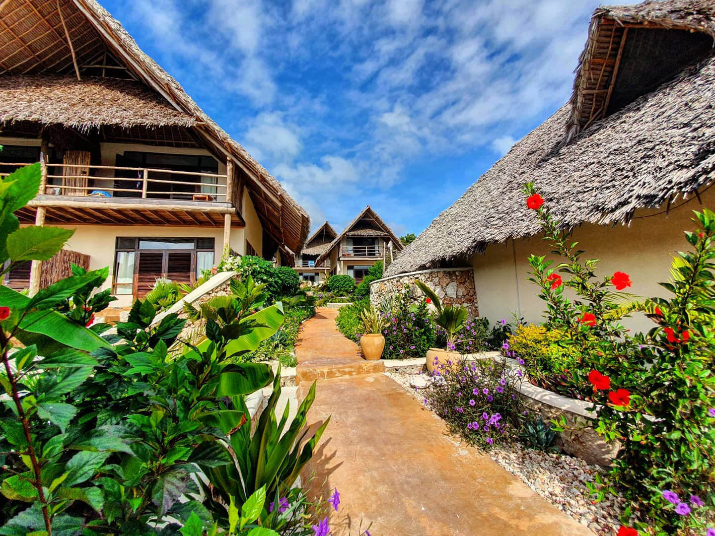 Sunshine Bay is Your Piece of Heaven - Sunshine Bay Hotel Zanzibar